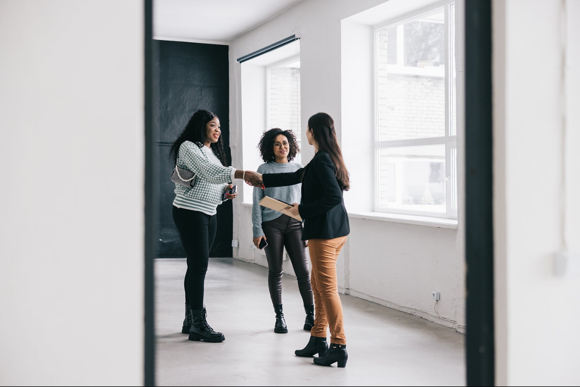 Don't Mess Up These 2 Crucial Customer Service Moments | Brandiary